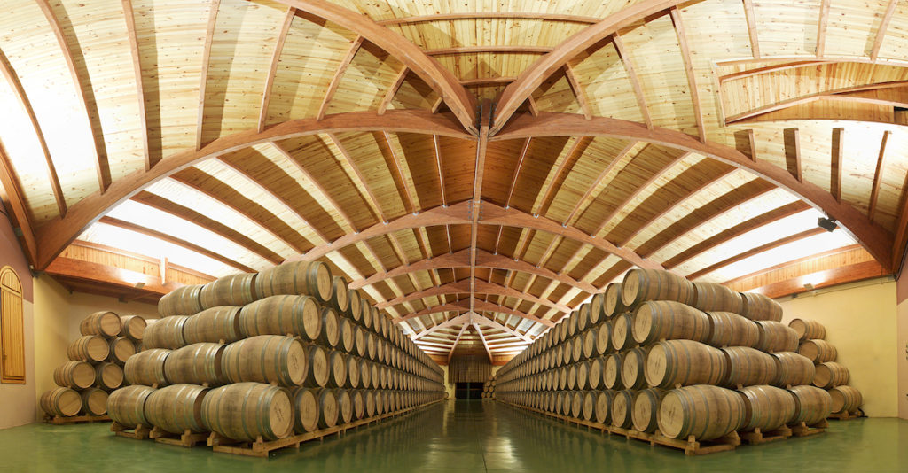 Bodegas Campillo invita al personal esencial a visitar la bodega