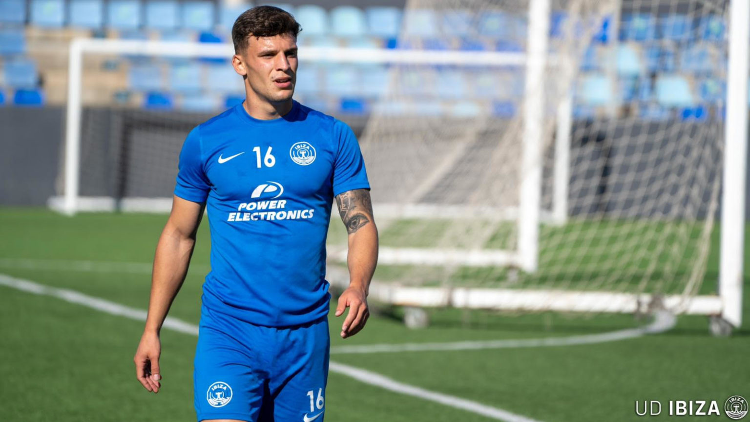 Héctor Martínez cambia Ibiza por Haro para ocupar el lateral izquierdo