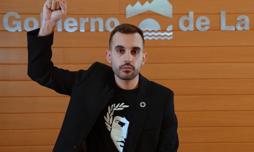 La dimisión preventiva de Mario Herrera: una pena por la comedia