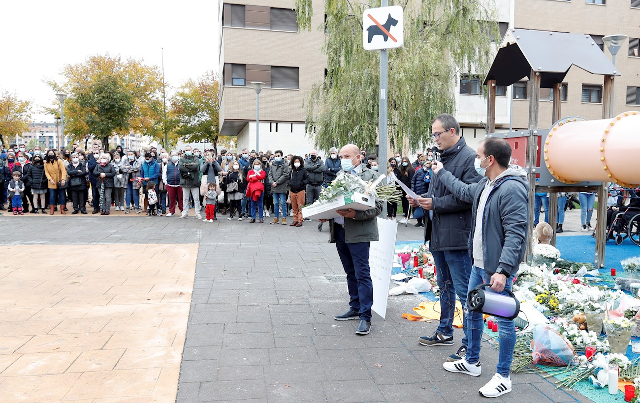 Lardero comparte el dolor por la muerte de Álex: "No estáis solos"
