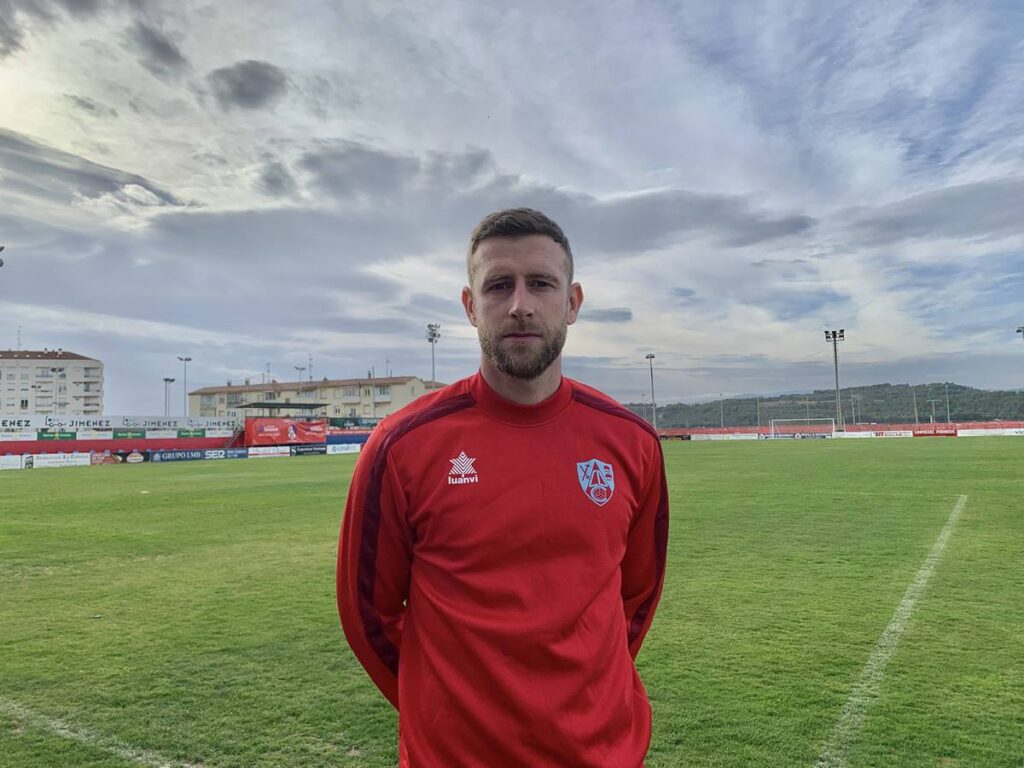 Álex Barrera ficha por el Calahorra para suplir la baja de Quezada