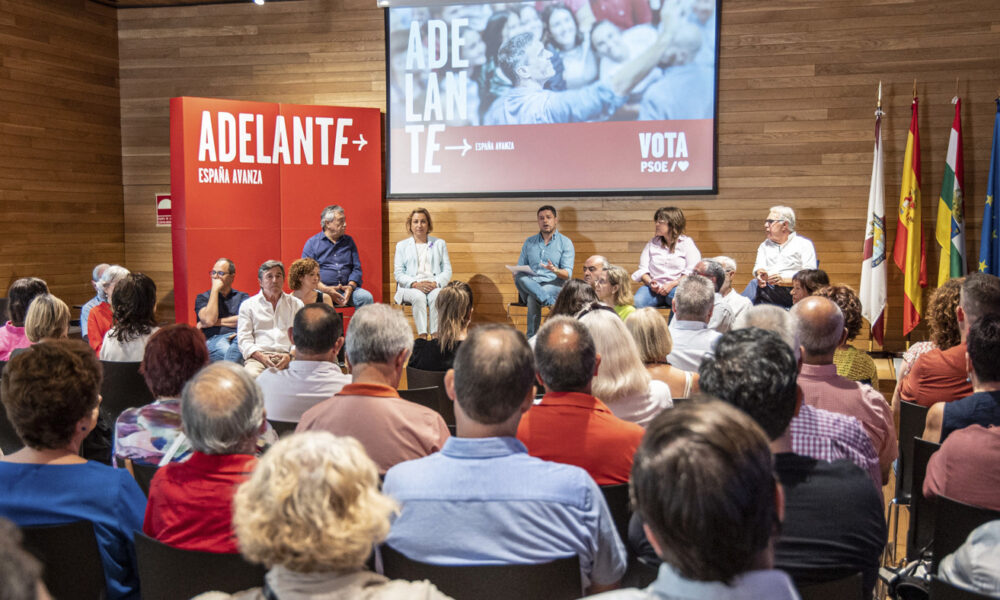 "Todos los avances sociales han venido de la mano del PSOE"