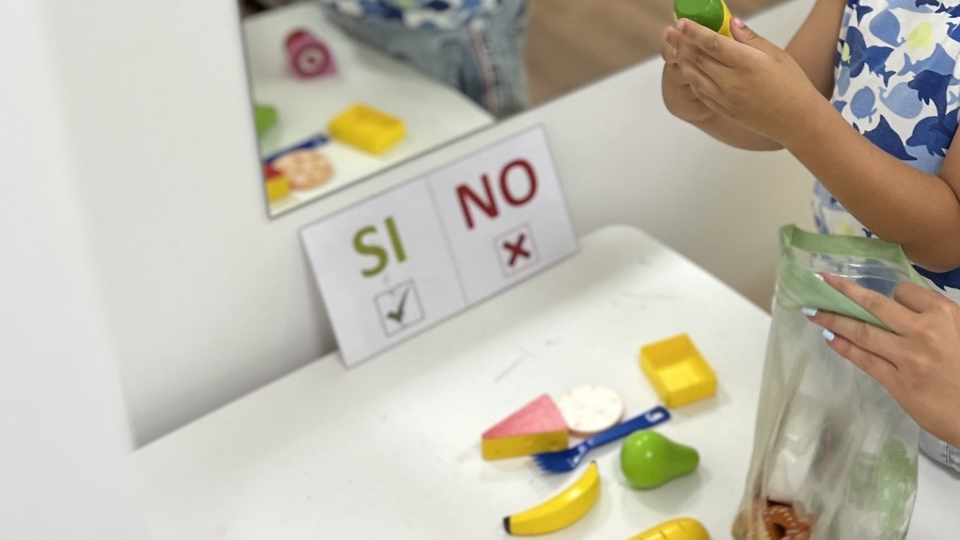 Un logopeda trabaja mucho más que la erre o una alteración de lenguaje