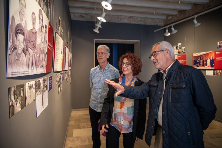 Una exposición en Logroño muestra el legado de Carmen Alborch