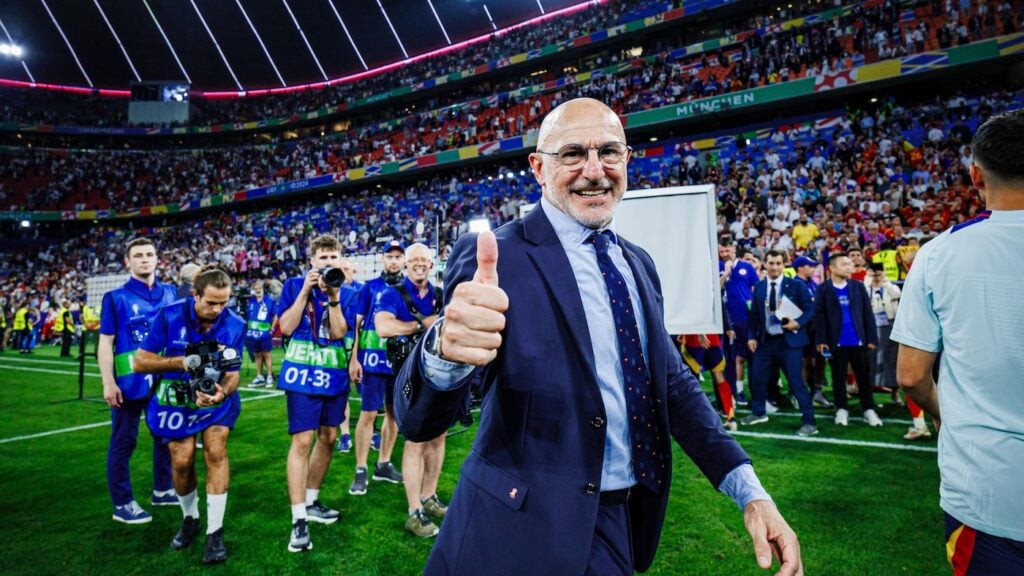 De la Fuente debuta en un Mundial con España candidata a todo